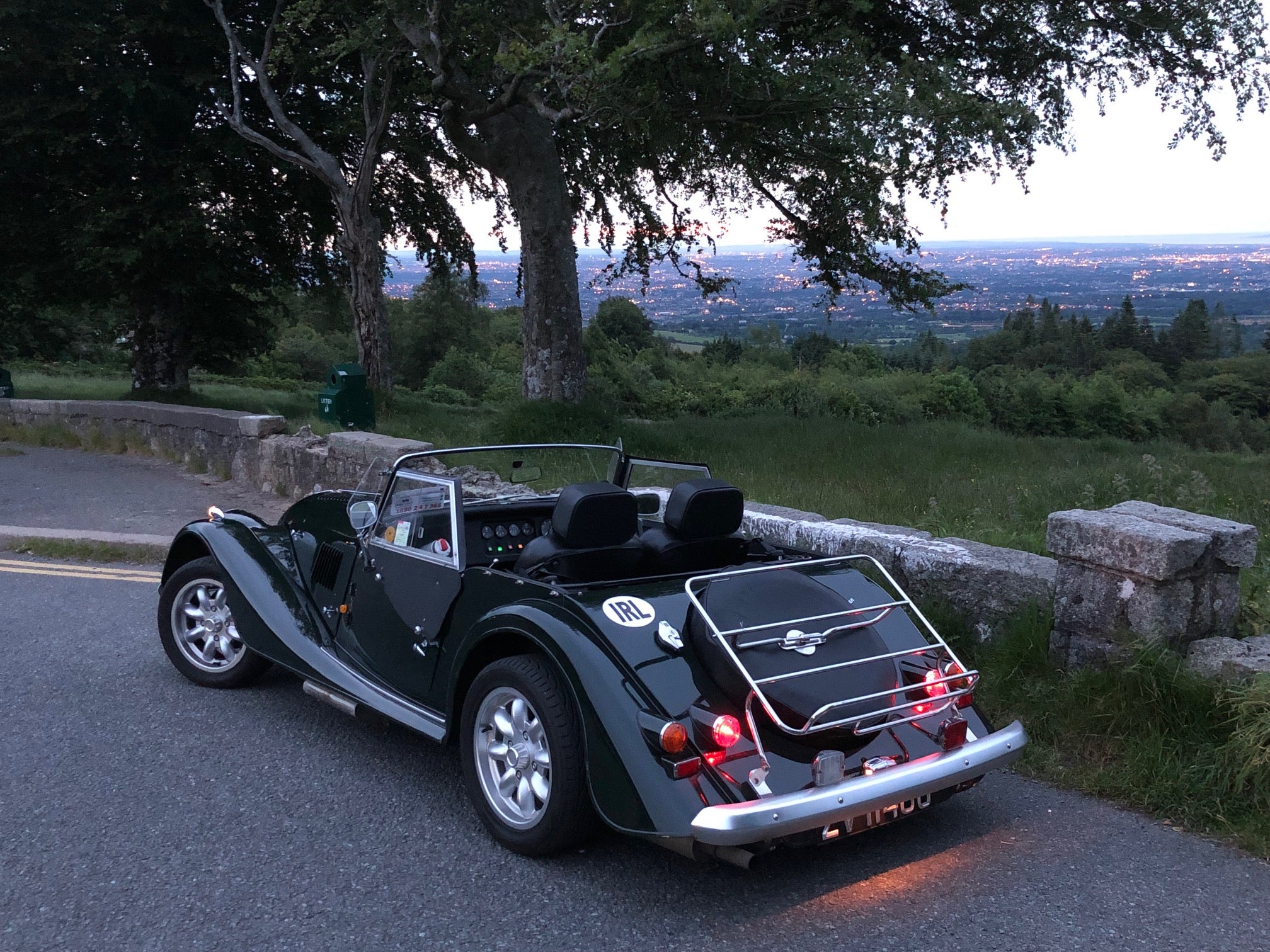 Morgan 4/4 (Connaught Green) 2-Seater - Courtyard Classic Cars